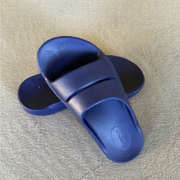OOFOS | Shoes | Oofos Womens Ooahh Slide Sandalsz Women 6 Mens 4 | Poshmark
